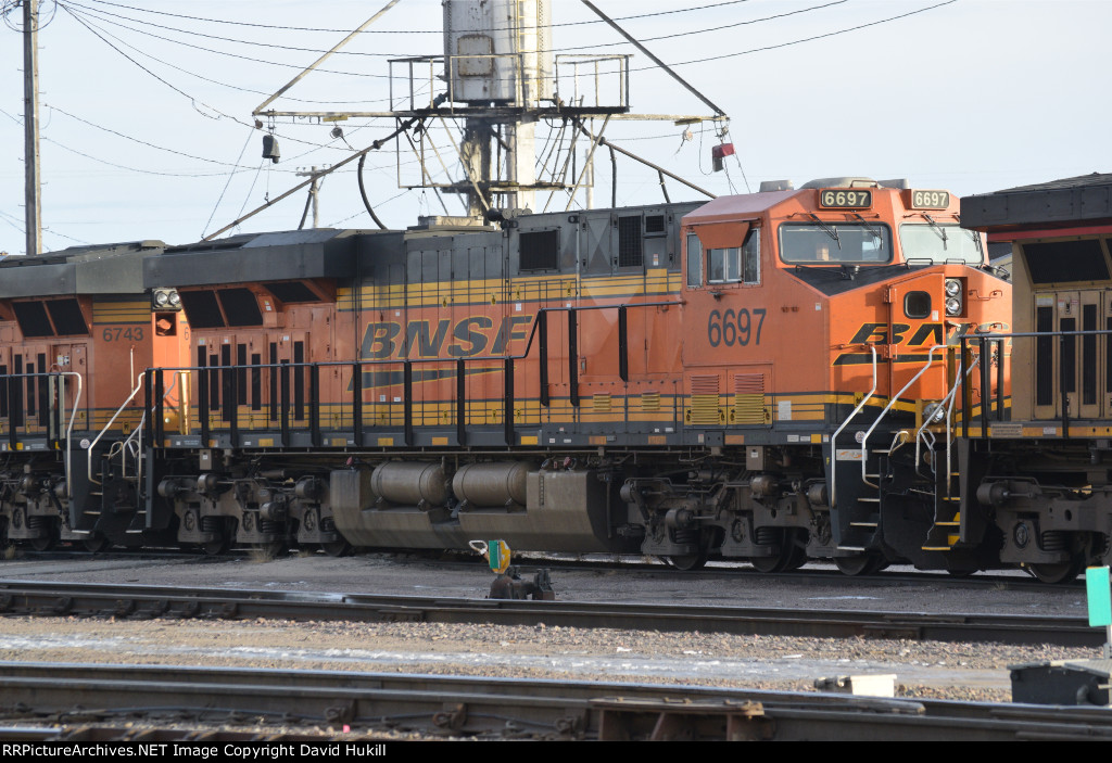BNSF Engine 6697, Des Moines IA